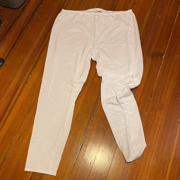 Chill Chasers | Pants & Jumpsuits | Base Layer Leggings | Poshmark